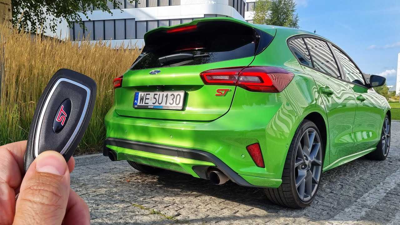 Ford Focus ST 2.3 280 TEST Mean Green! / Koniec Focusa ST... - Motogaraż